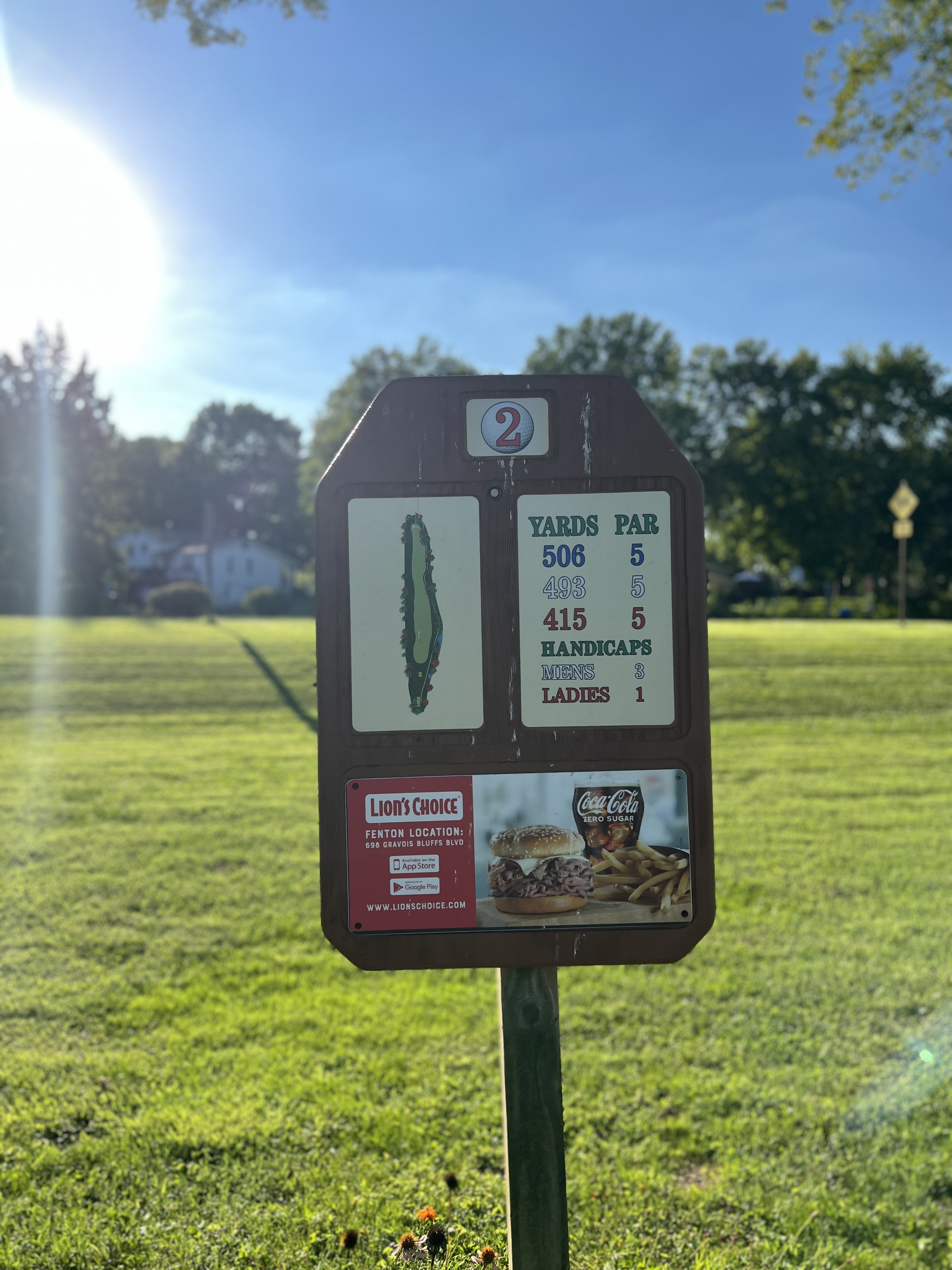 18 hole golf course details - Riverside Golf Club